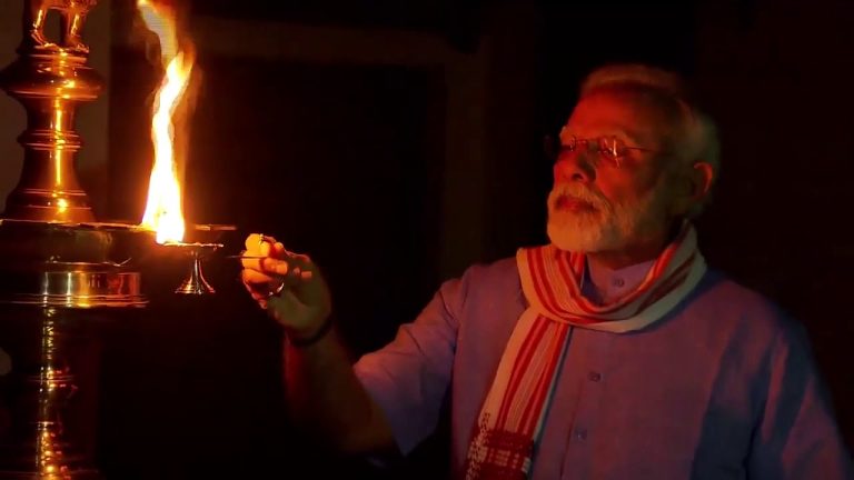 Significance of lighting Diya / Deepam / Lamp in Hinduism | Vedic Tribe